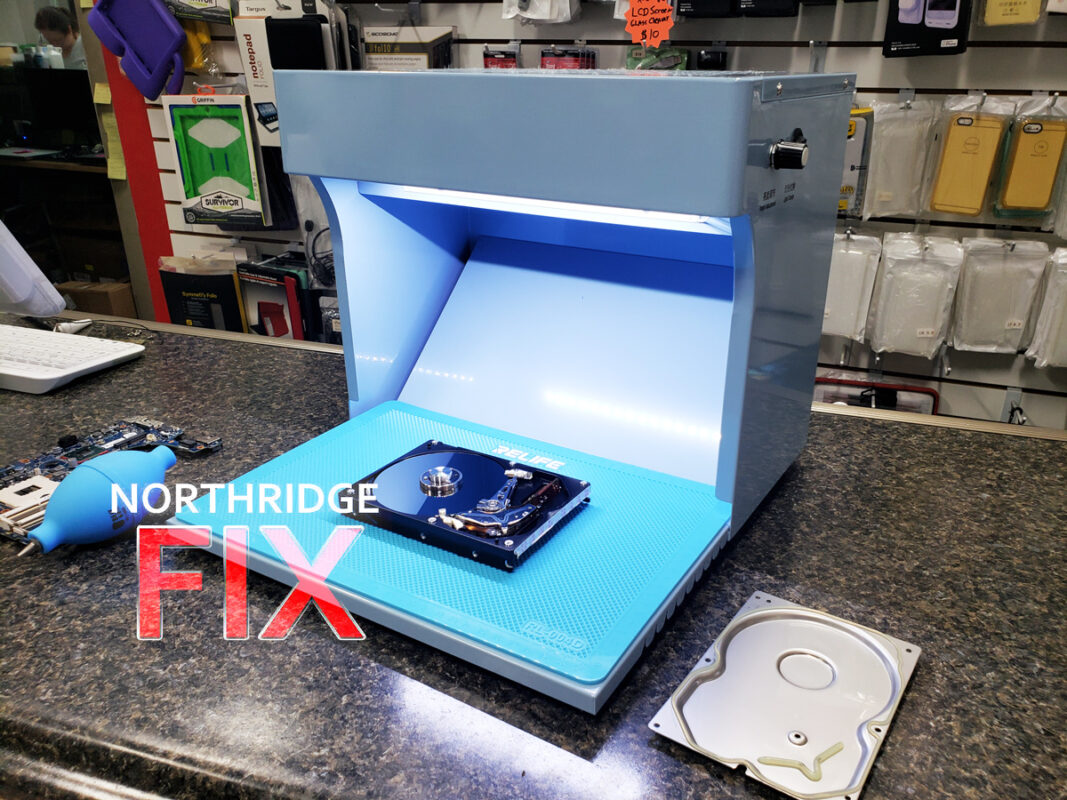 Portable Dust Free Clean Room with Green and White light – NorthridgeFix